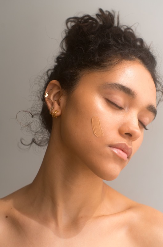 Celebrity Makeup Artist, Kelly Zhang, Talks 2025 Bridal Makeup Trends ...
